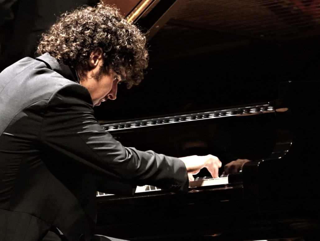 El pianista Federico Colli y la violista Isabel Villanueva protagonizan ...